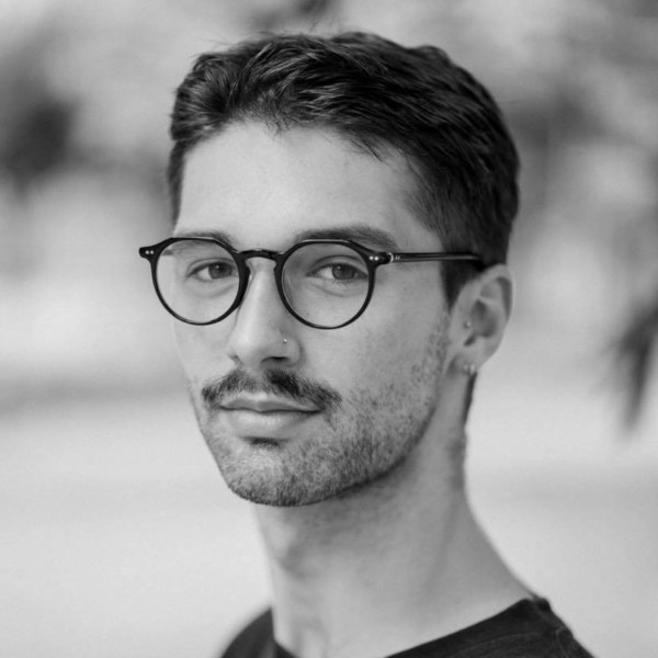 James Chater - The Wire China