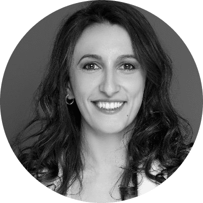 Simina Mistreanu - The Wire China