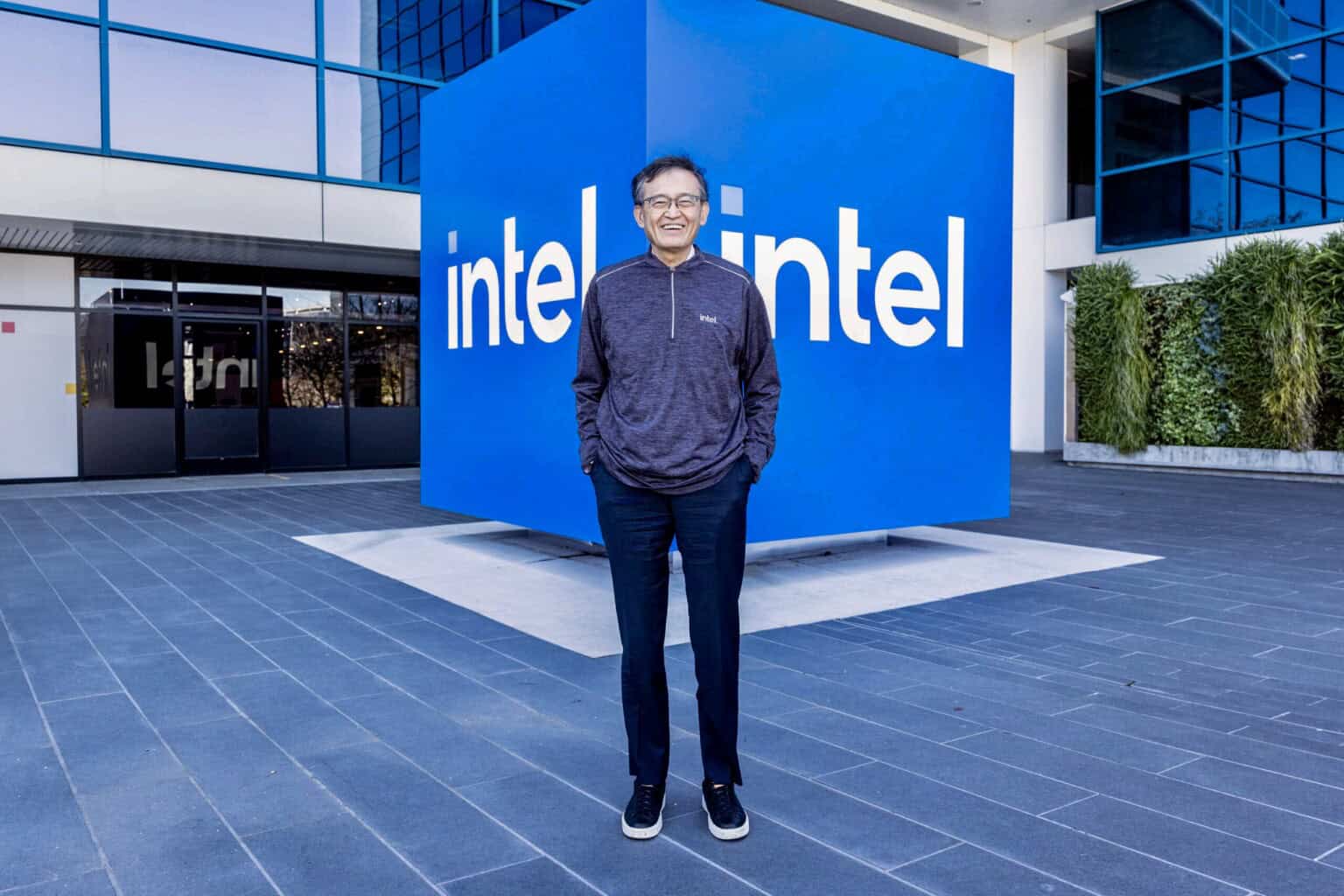 Intel's Surprising Savior - The Wire China