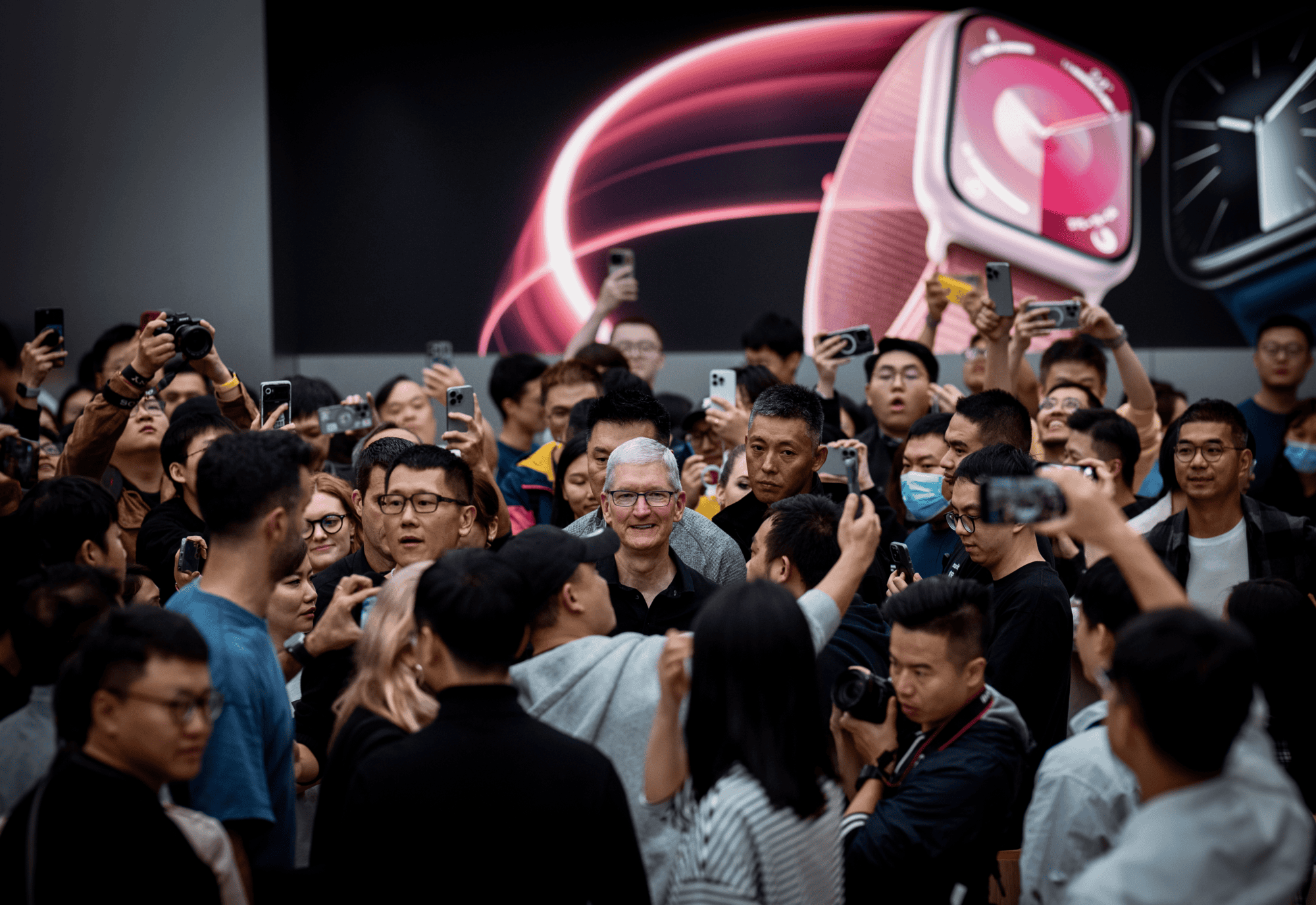 Tim Cook’s Biggest Gamble - The Wire China